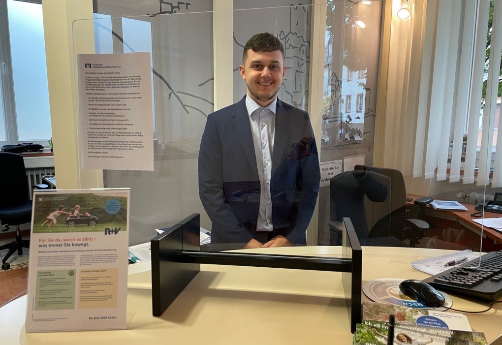 Azubi-Vorstellung - Azubi-Blog - Vereinigte Volksbank Raiffeisenbank